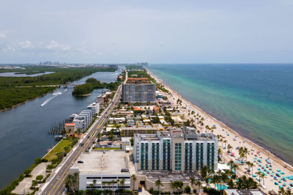 Hollywood, Florida - Florida Vacations, Travel & Tourism Guide