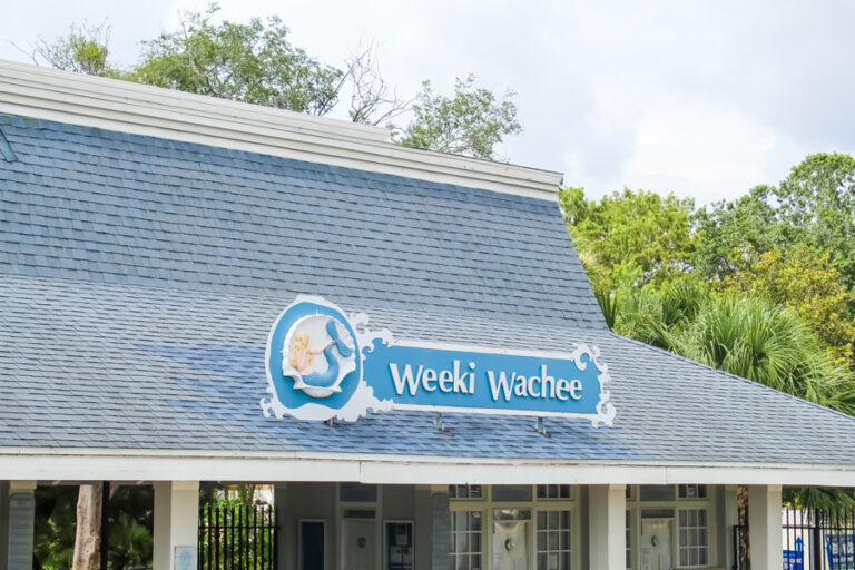 Weeki Wachee, Florida - Florida Vacations, Travel & Tourism Guide