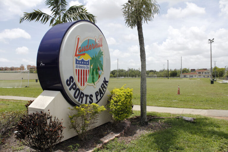 Lauderhill, Florida - Florida Vacations, Travel & Tourism Guide