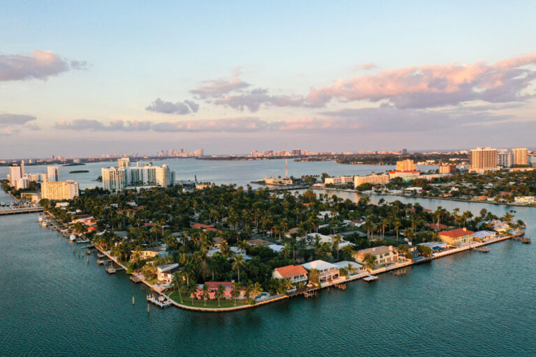 North Bay Village, Florida - Florida Vacations, Travel & Tourism Guide
