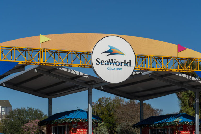 SeaWorld Orlando - Florida Vacations, Travel & Tourism Guide