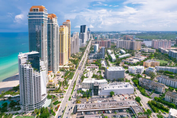 Sunny Isles Beach - Florida Vacations, Travel & Tourism Guide