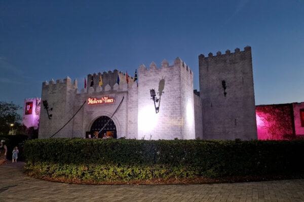 Medieval Times Dinner & Tournament - Florida Vacations, Travel ...