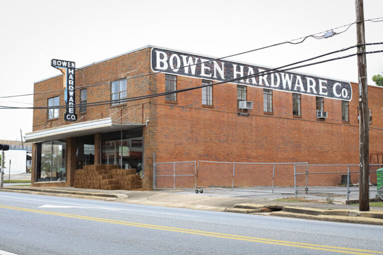 Bonifay, Florida - Florida Vacations, Travel & Tourism Guide