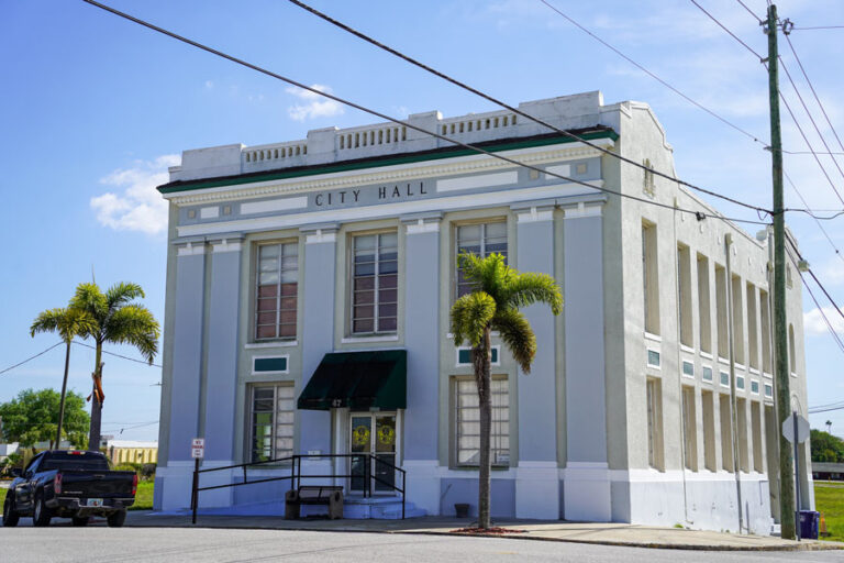 Frostproof, Florida - Florida Vacations, Travel & Tourism Guide