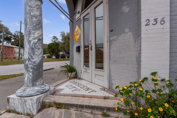 Crescent City, Florida - Florida Vacations, Travel & Tourism Guide