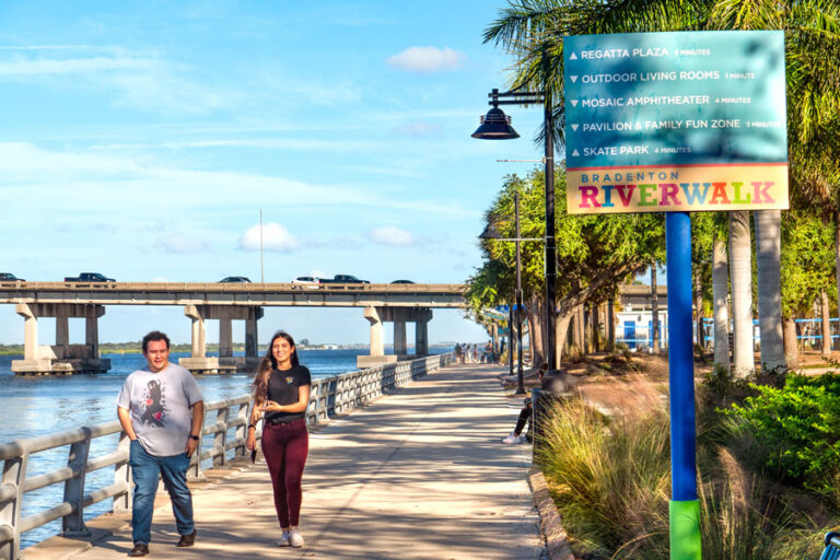 Bradenton Riverwalk - Florida Vacations, Travel & Tourism Guide