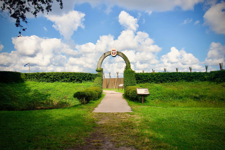 Fort Caroline National Memorial - Florida Vacations, Travel & Tourism Guide