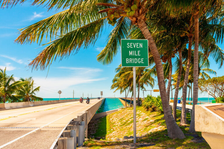 Seven Mile Bridge - Florida Vacations, Travel & Tourism Guide